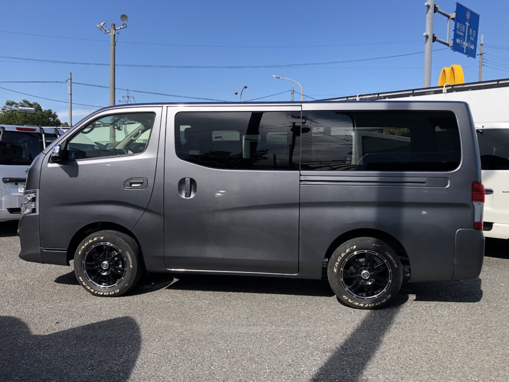 東京都のY社様♪NV350キャラバン プレミアムGX 2.5DT 4WD♪5人乗り 5ナンバー乗用登録♪ | 200系ハイエース専門店 STEALTH（ステルス）200系ハイエースの ...