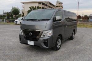 千葉県のM様♪新車キャラバン GRANDプレミアムGX 2.4DT 4WD♪8人乗り 5ナンバー乗用登録♪ | 200系ハイエース専門店 ...